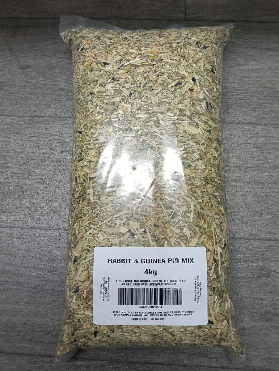 TRIANGLE RABBIT & GUINEA PIG MIX 4KG – Head to Tail Pets